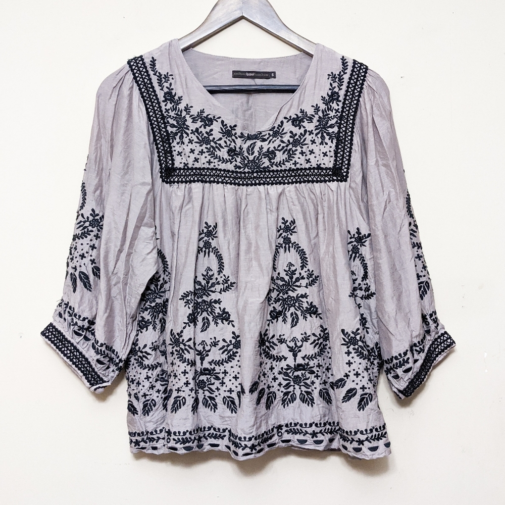 Anthropologie Hazel Gray And Black Floral - Gem